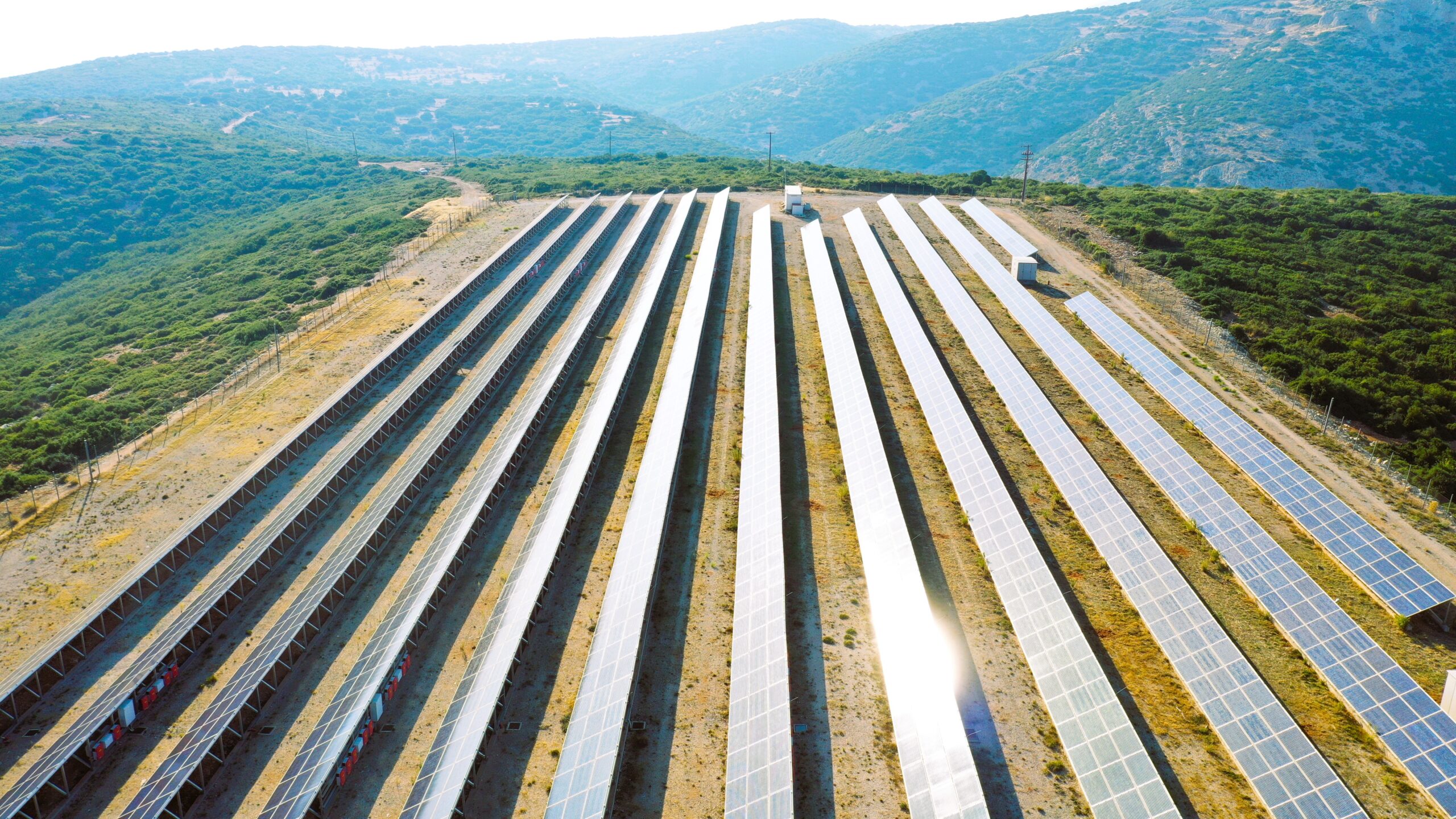 MORE and PPC Renewables: Eight new photovoltaic stations of a total ...